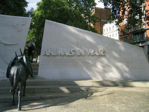 Roll of Honour - Central London - Animals in War Memorial